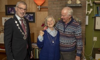 0297.nl | Burgemeester feliciteert echtpaar Beuse met 60 jaar huwelijk