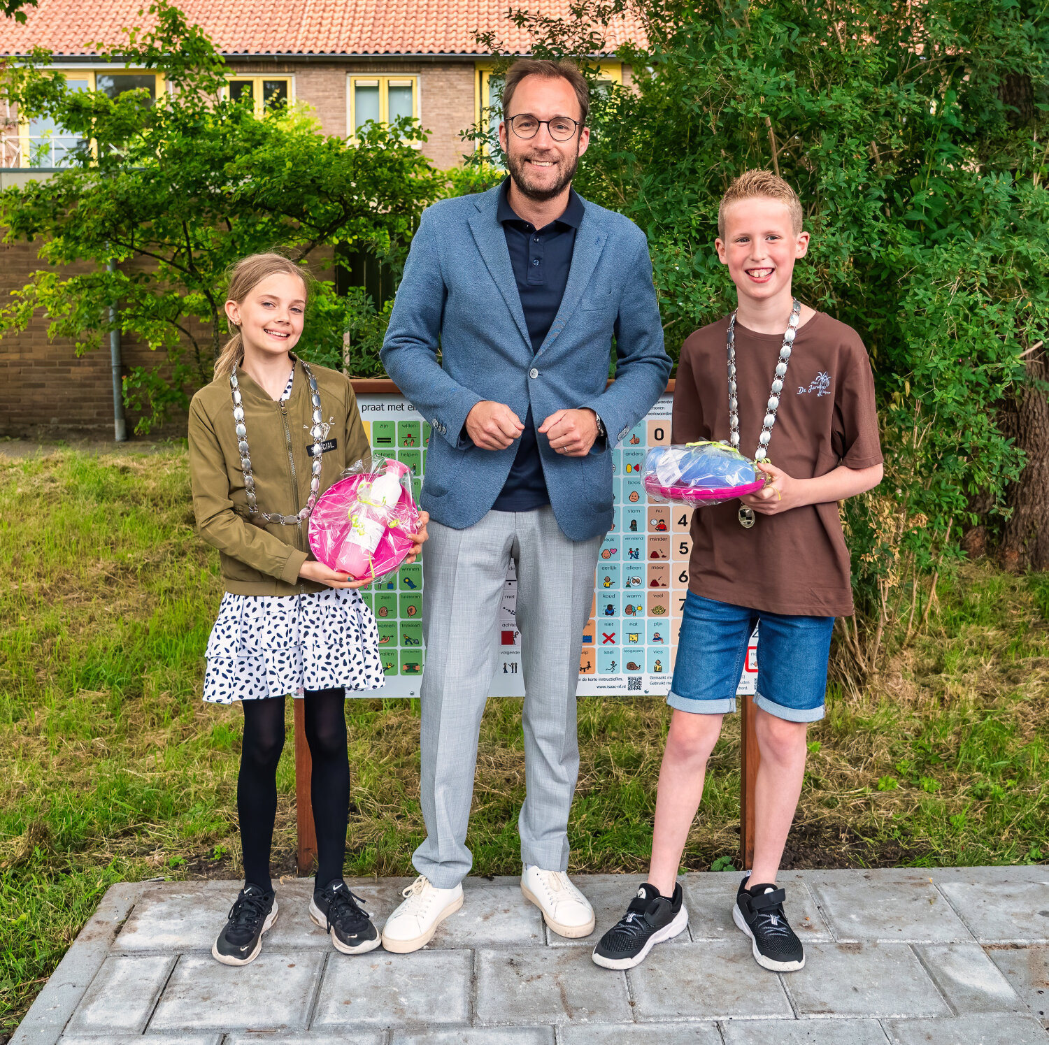0297.nl | Groot feest bij opening vernieuwde en inclusieve speeltuin in ...